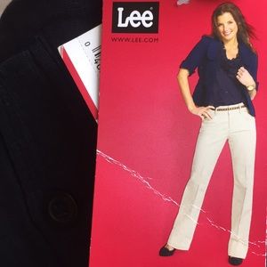 Lee | Pants & Jumpsuits | Lee Confort Fit Straight Leg | Poshmark